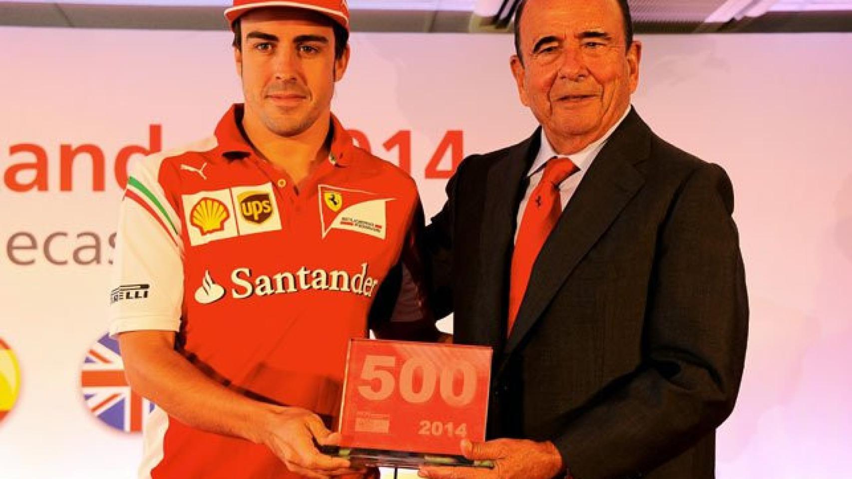 Emilio Botín y Fernando Alonso entregan 100 'Becas Fórmula Santander'