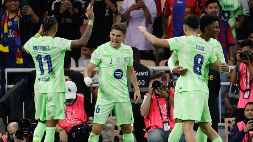 Gavi hace de Dani Olmo: mediapunta, gol y celebración muy especial