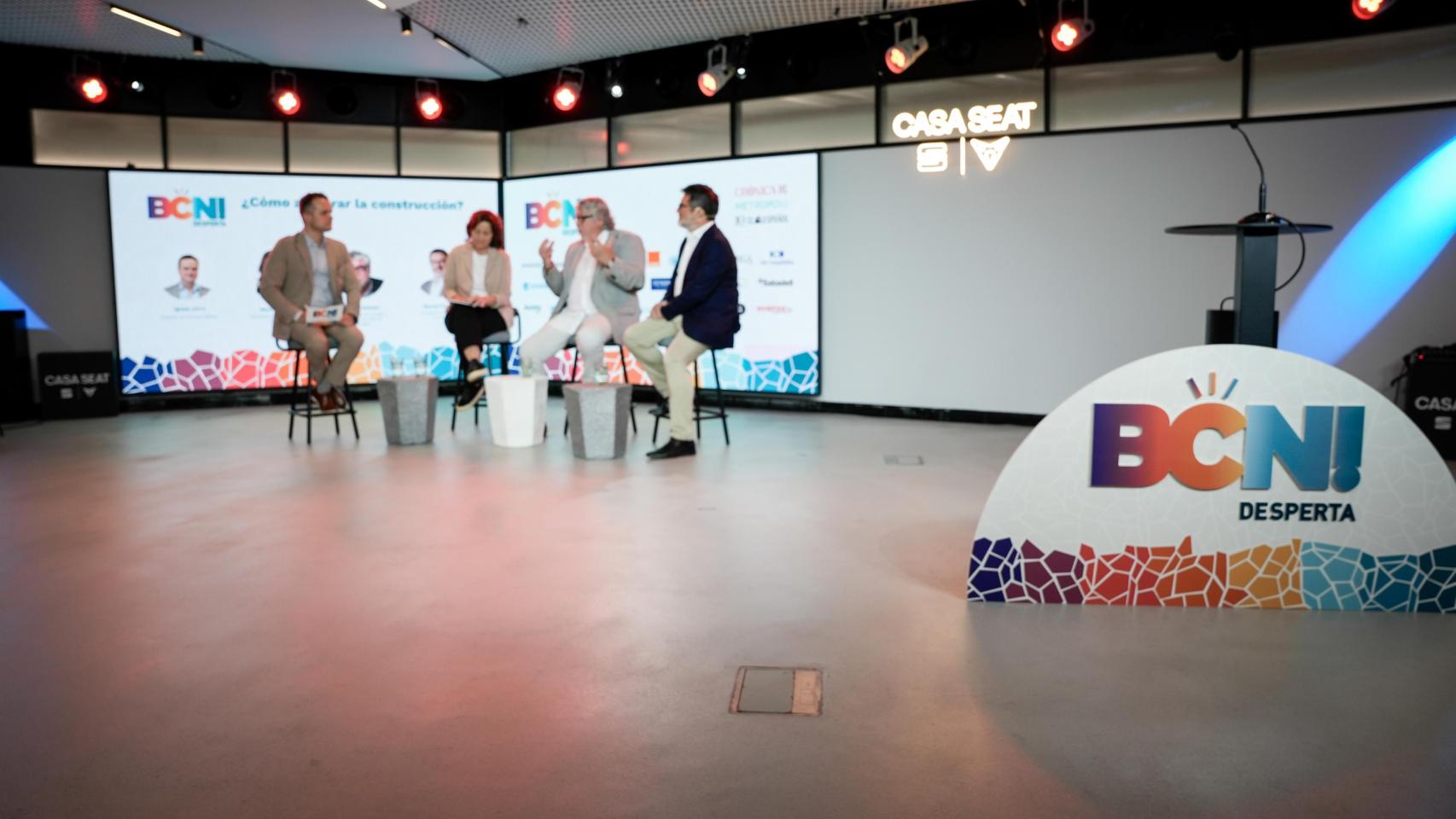 'Ampliar' Barcelona y rehacer confianzas, la receta del 'BCN Desperta!' para la vivienda