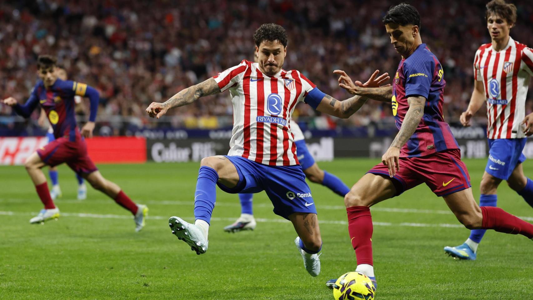 Ni Joao Cancelo ni Marc Cucurella: el lateral izquierdo top que se pone ...