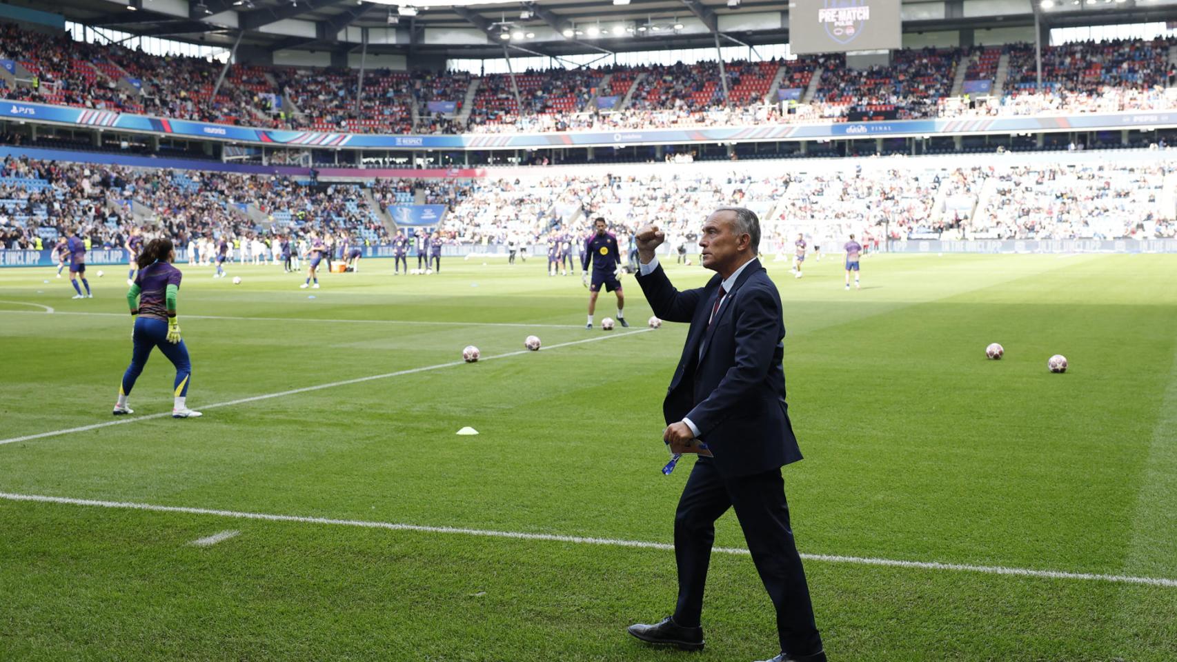 Rafa Yuste, desatado en la celebración de la Champions del Barça ...