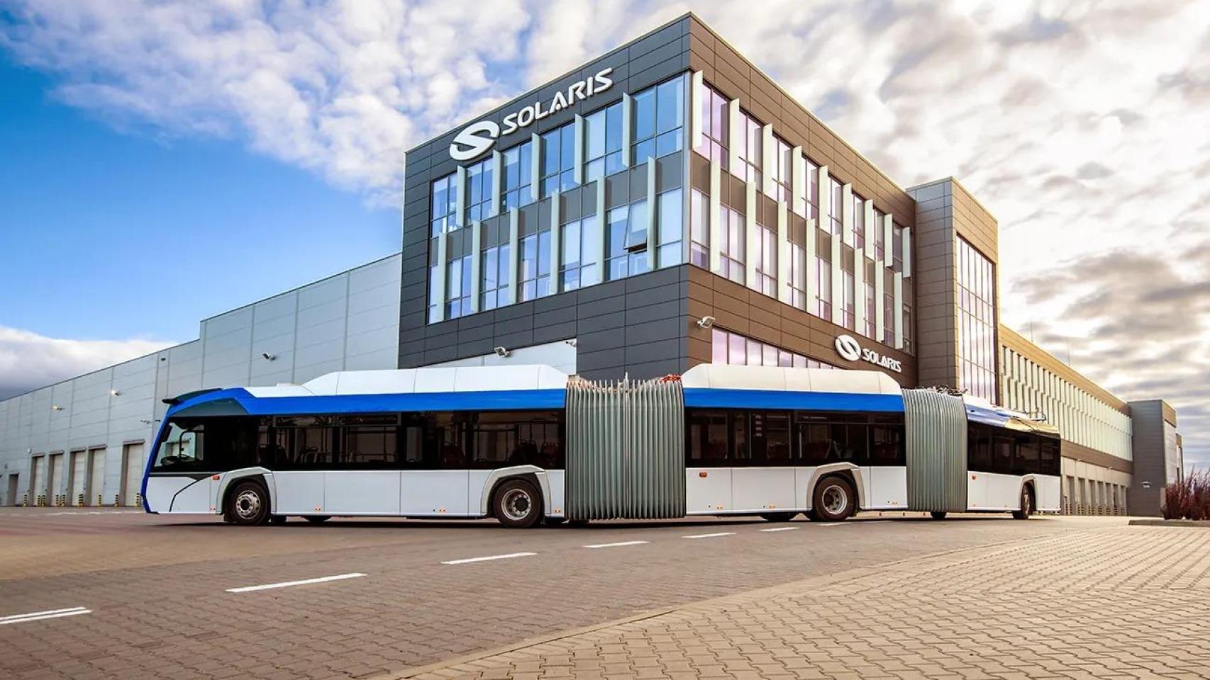 El récord de Solaris en 2025: supera los 3.000 autobuses eléctricos ...