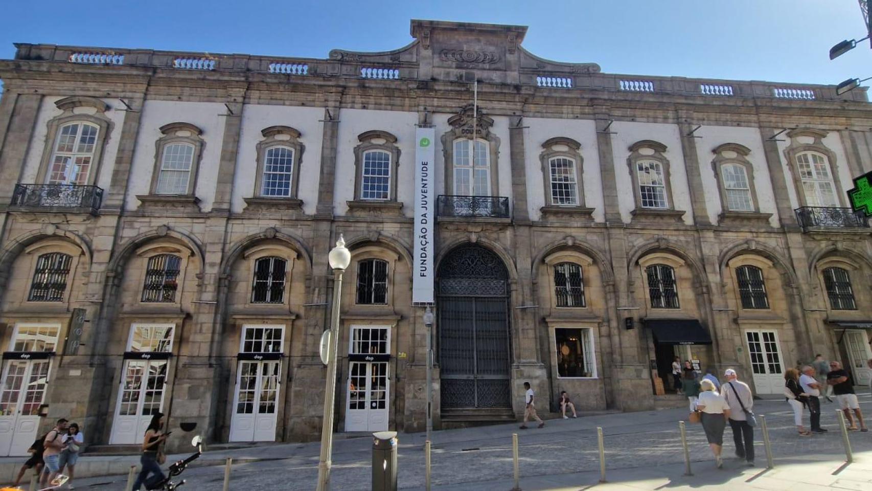Porto arte. Hasta porto