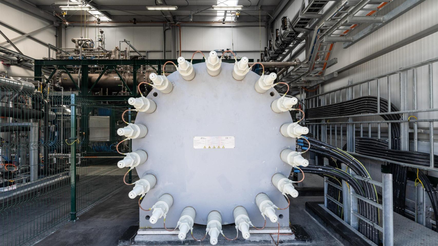 Mercedes, Irizar y Petronor lideran la captación de fondos europeos en ...