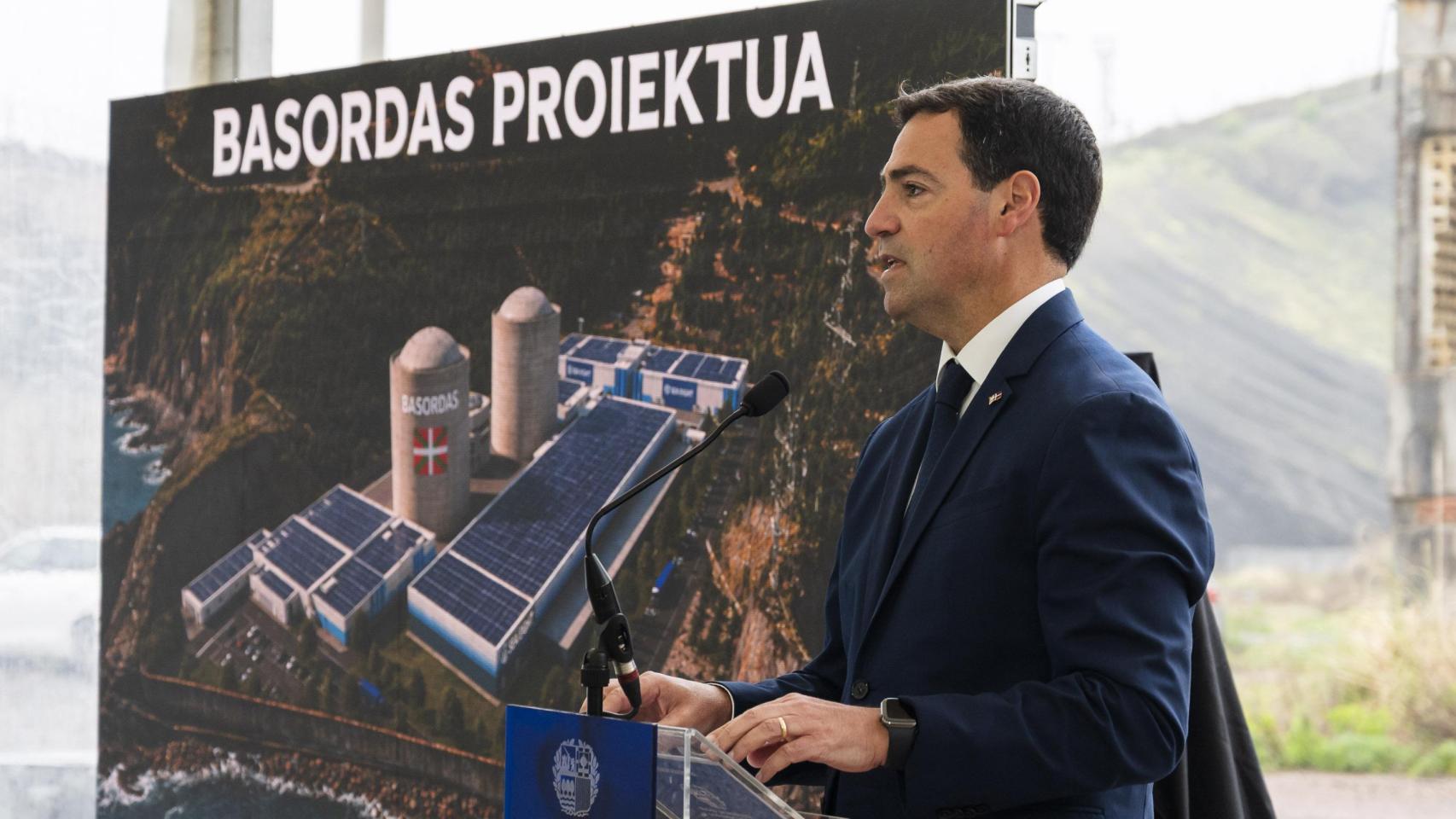 Pradales presenta el nuevo uso de la central de Lemoiz: "Aquí estarán ...