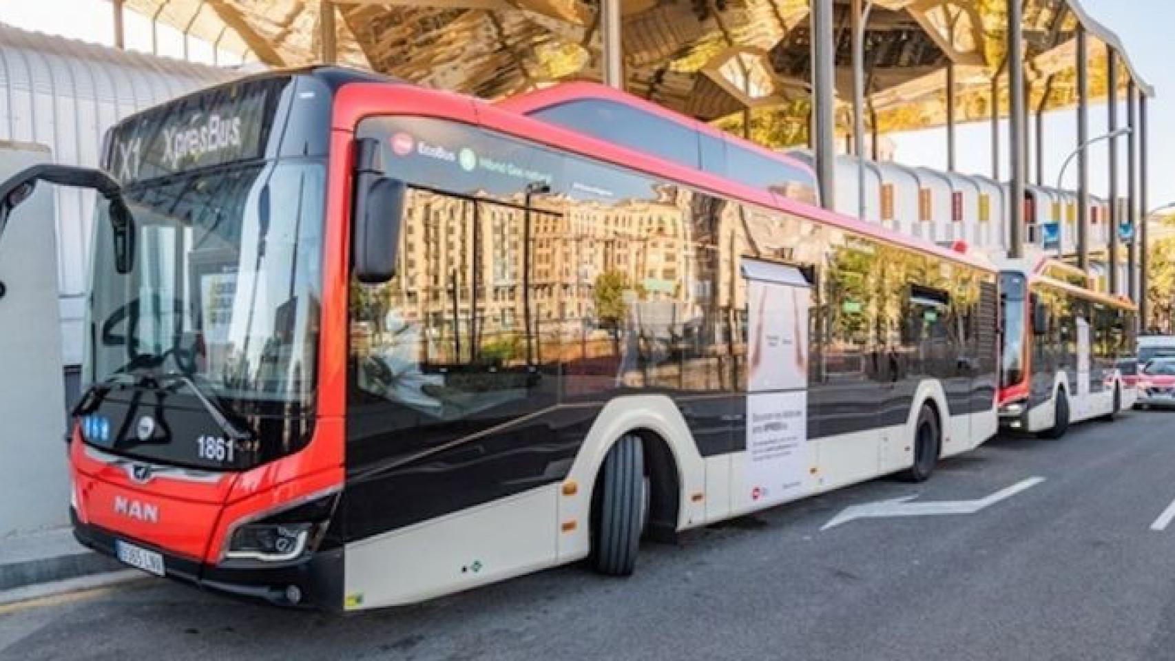 La red de carriles bus se estanca en Barcelona