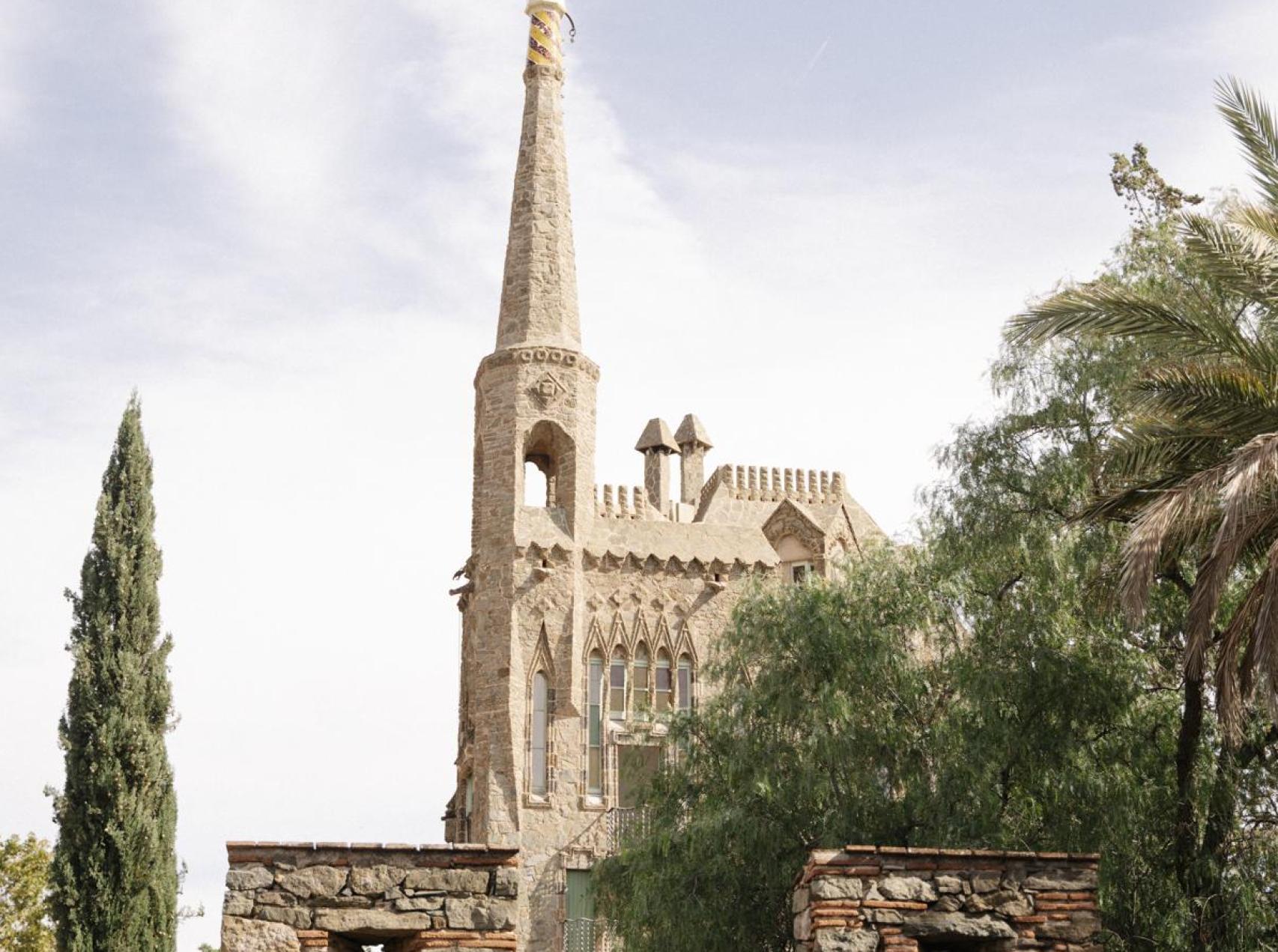 Las tres rutas secretas para descubrir la cara oculta de Gaudí en Barcelona