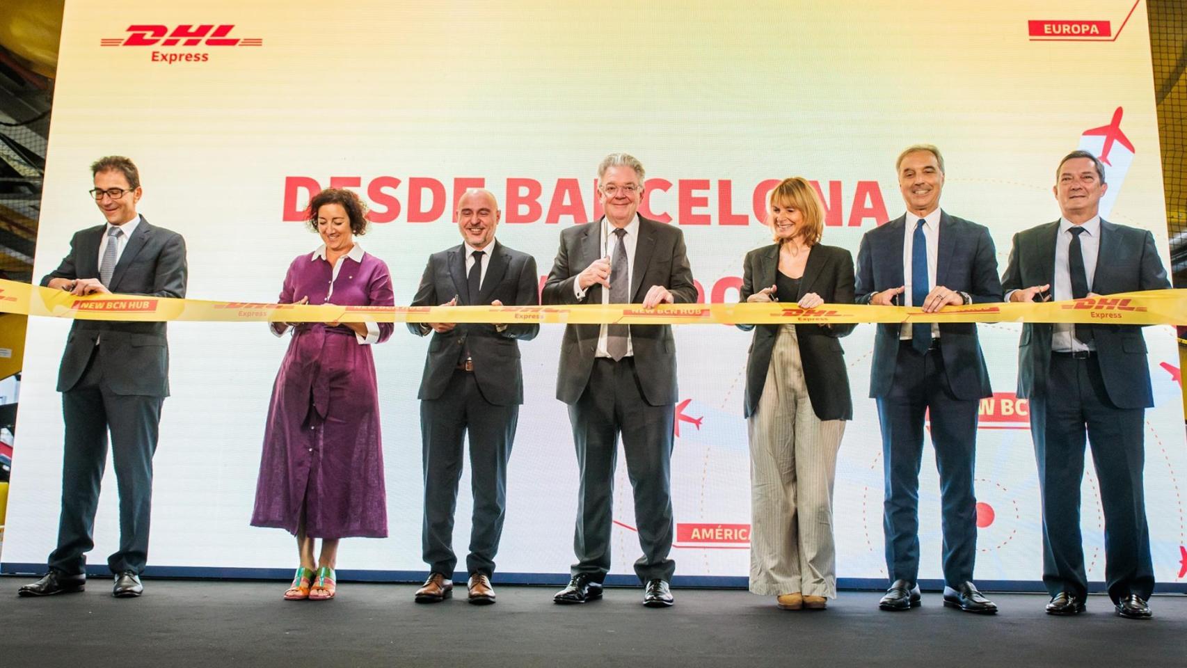 DHL inaugura en Barcelona un hub internacional de 80 millones: el mayor ...